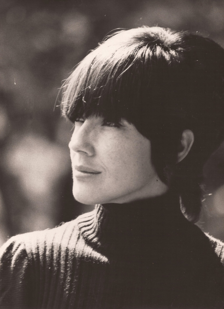 Ángel Hurtado, Amparo - DiCCOL